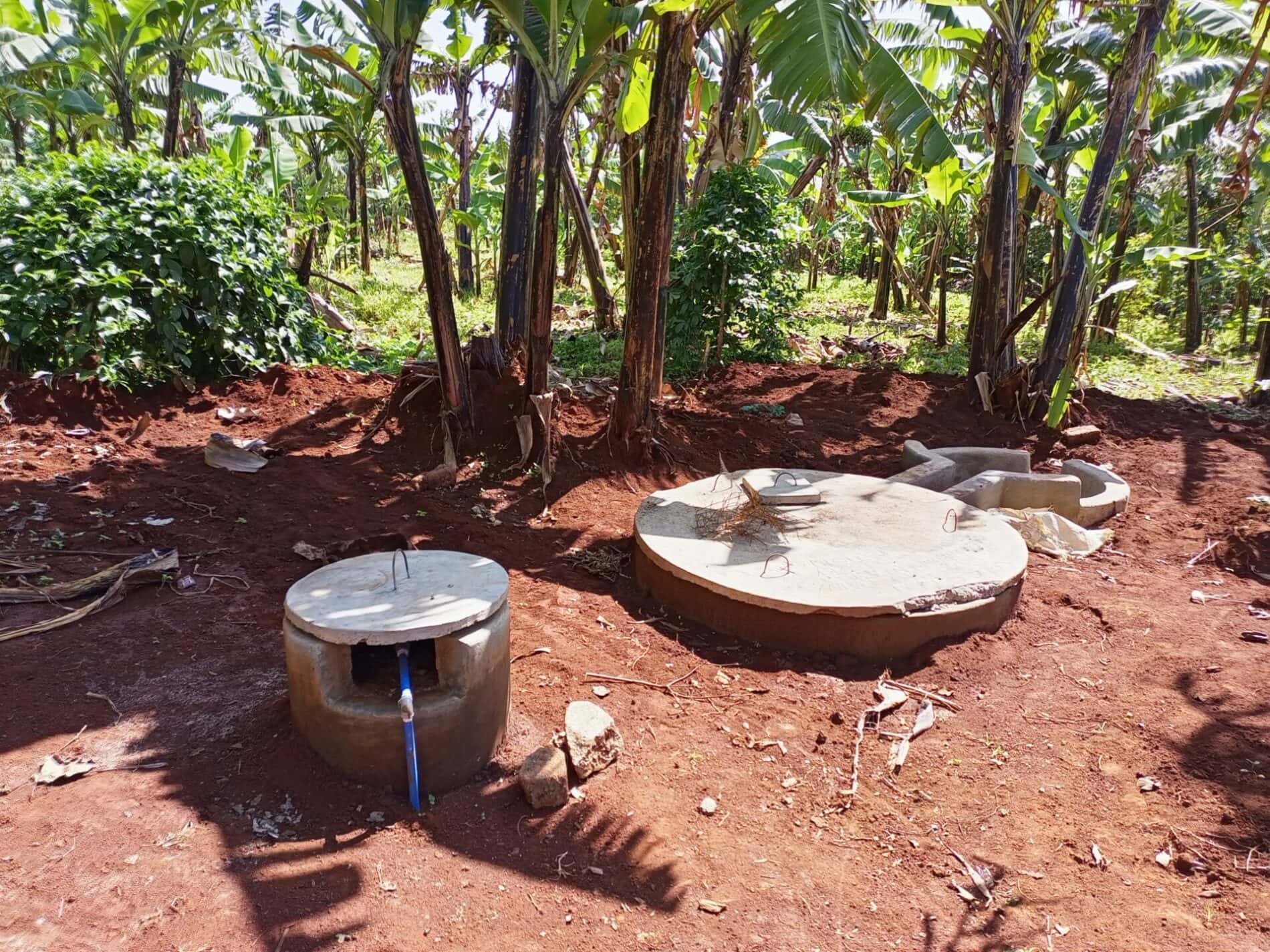 Combating climate change with biogas digesters - AidEnvironment